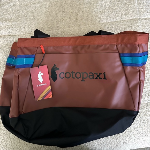 cotopaxi | Bags | Nwt Cotopaxi Allpa 6l Gear Hauler Tote Color Rust ...